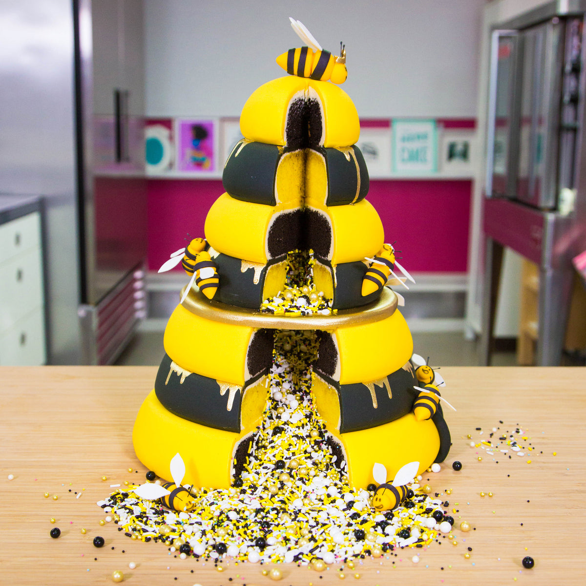 Bey-Hive Cake | Easy to Follow Cake Recipes | How To Cake It – HOW TO ...