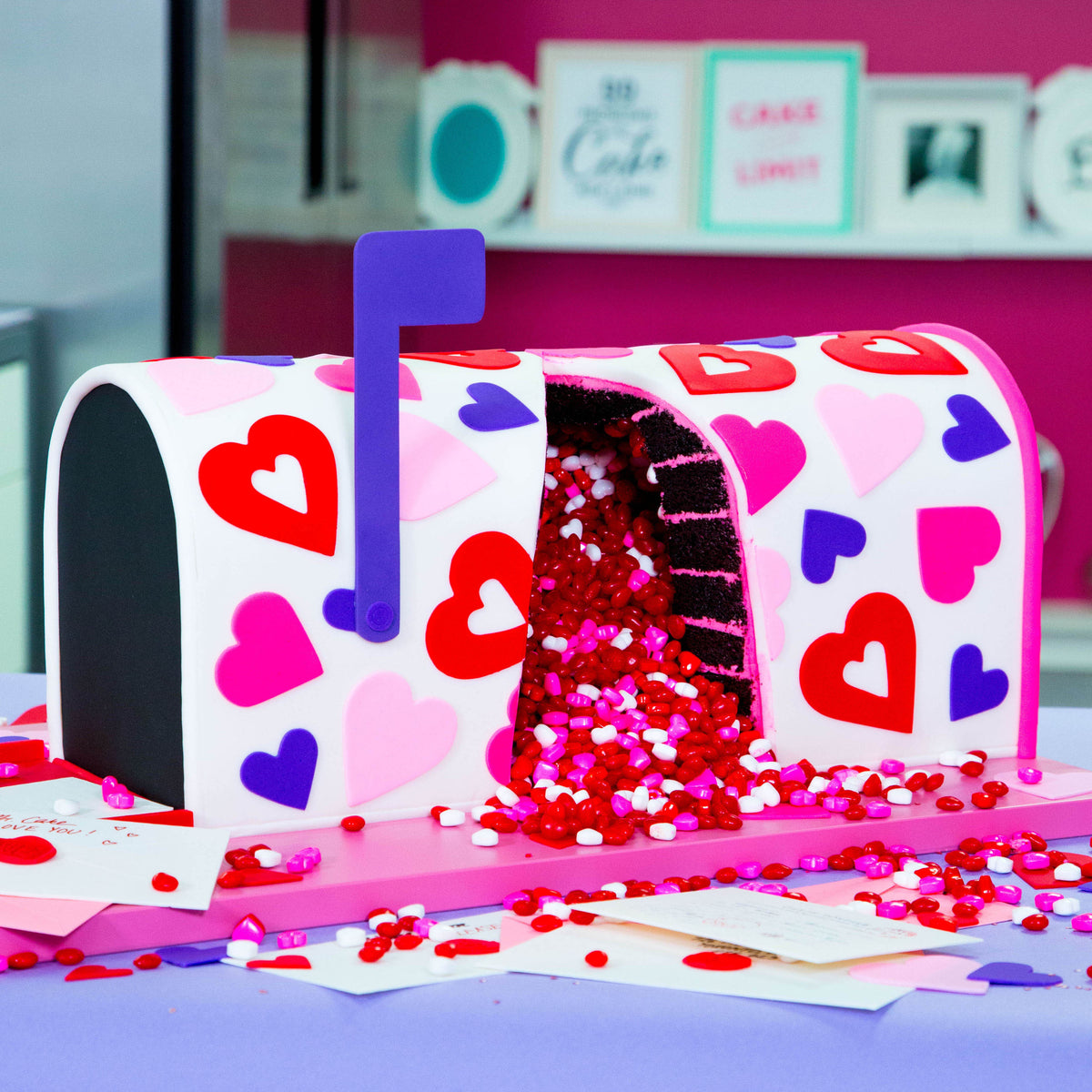 Mailbox Cake – HOW TO CAKE IT