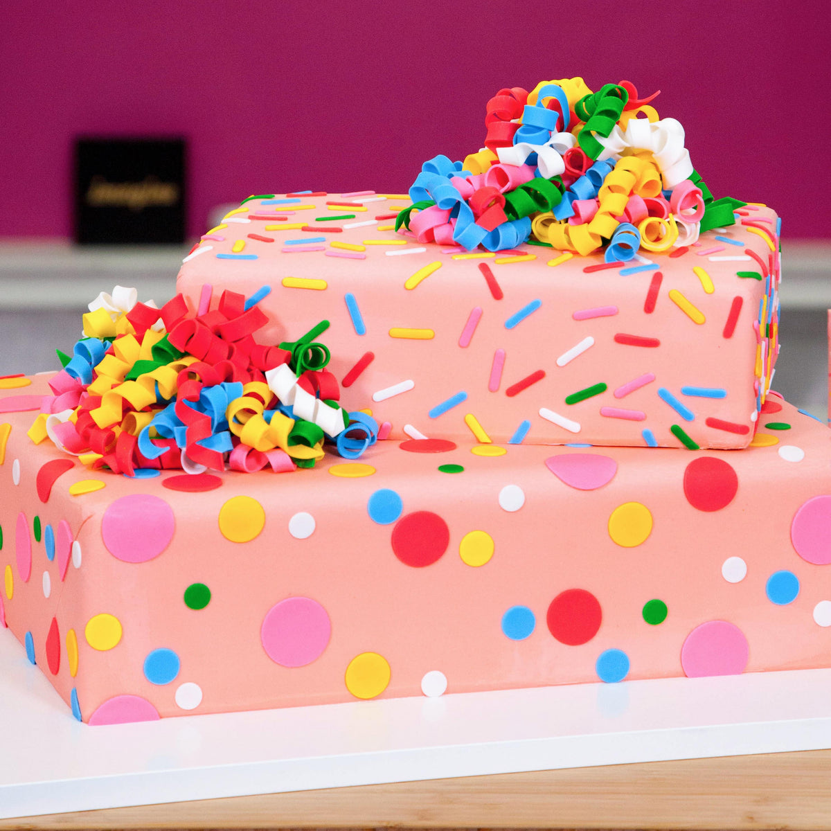 Gift Box Cake – HOW TO CAKE IT