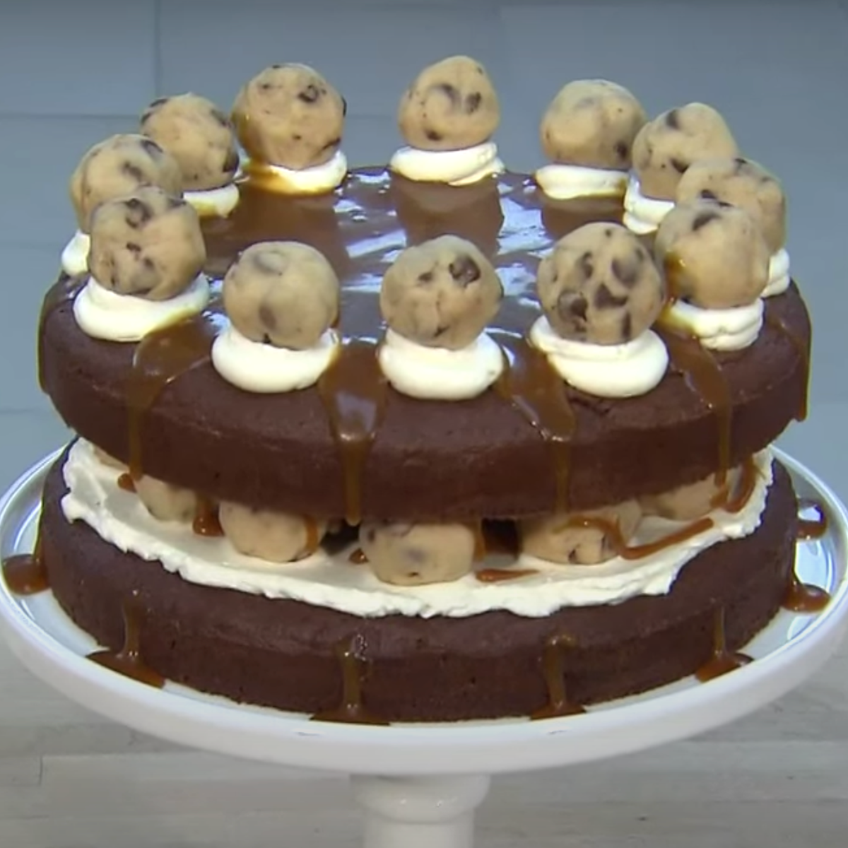 The Ultimate Breakup Cake – HOW TO CAKE IT