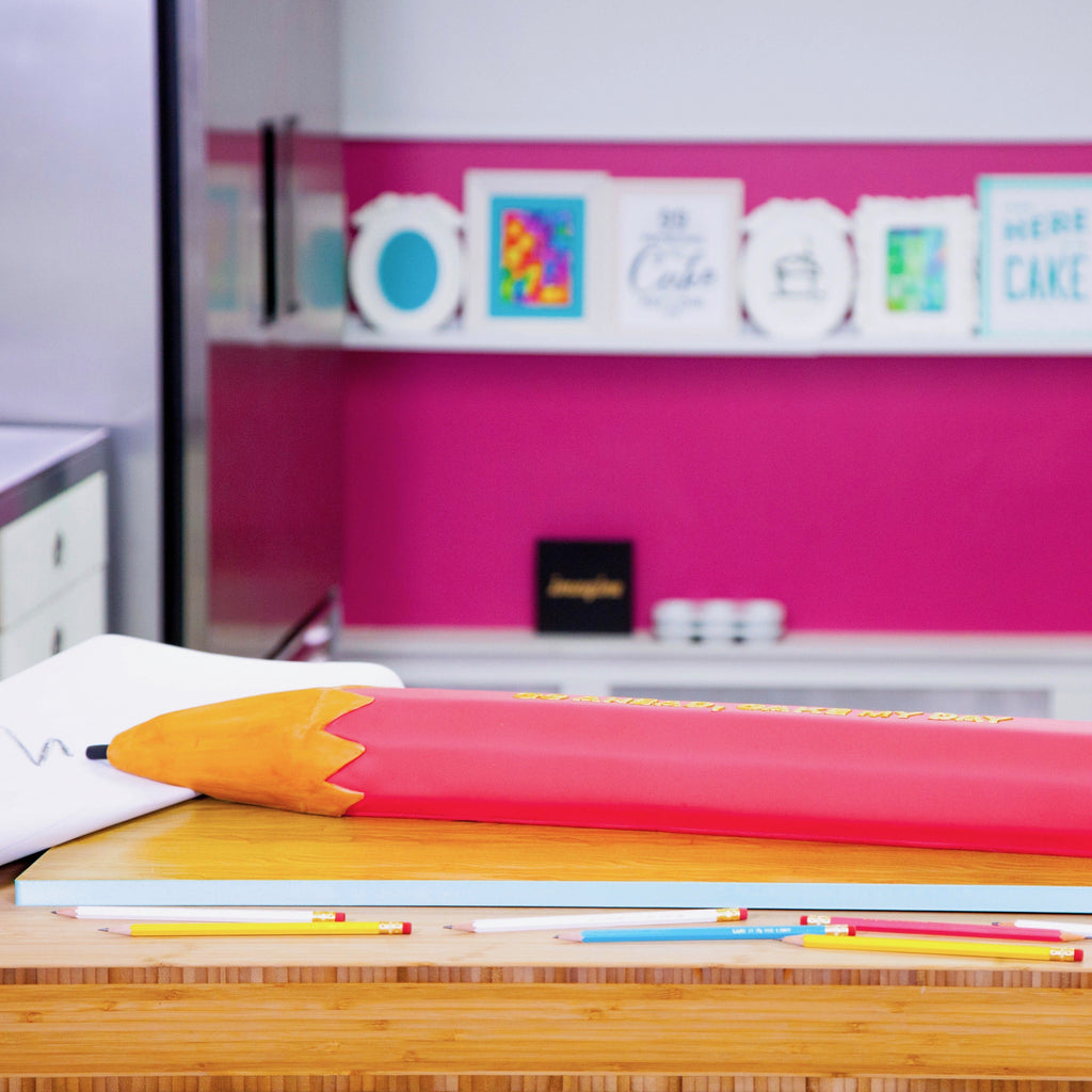 Giant Pencil Cake – HOW TO CAKE IT