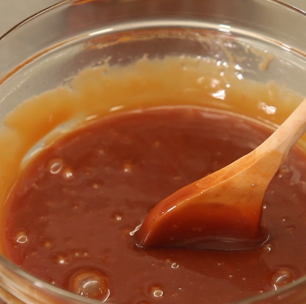 Maple Caramel – HOW TO CAKE IT